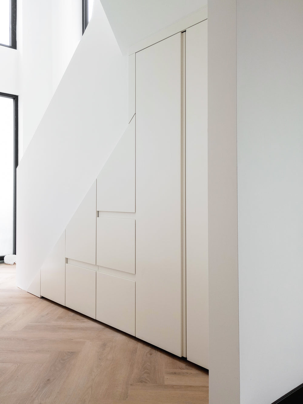 Trapkast inclusief montage — Mublio